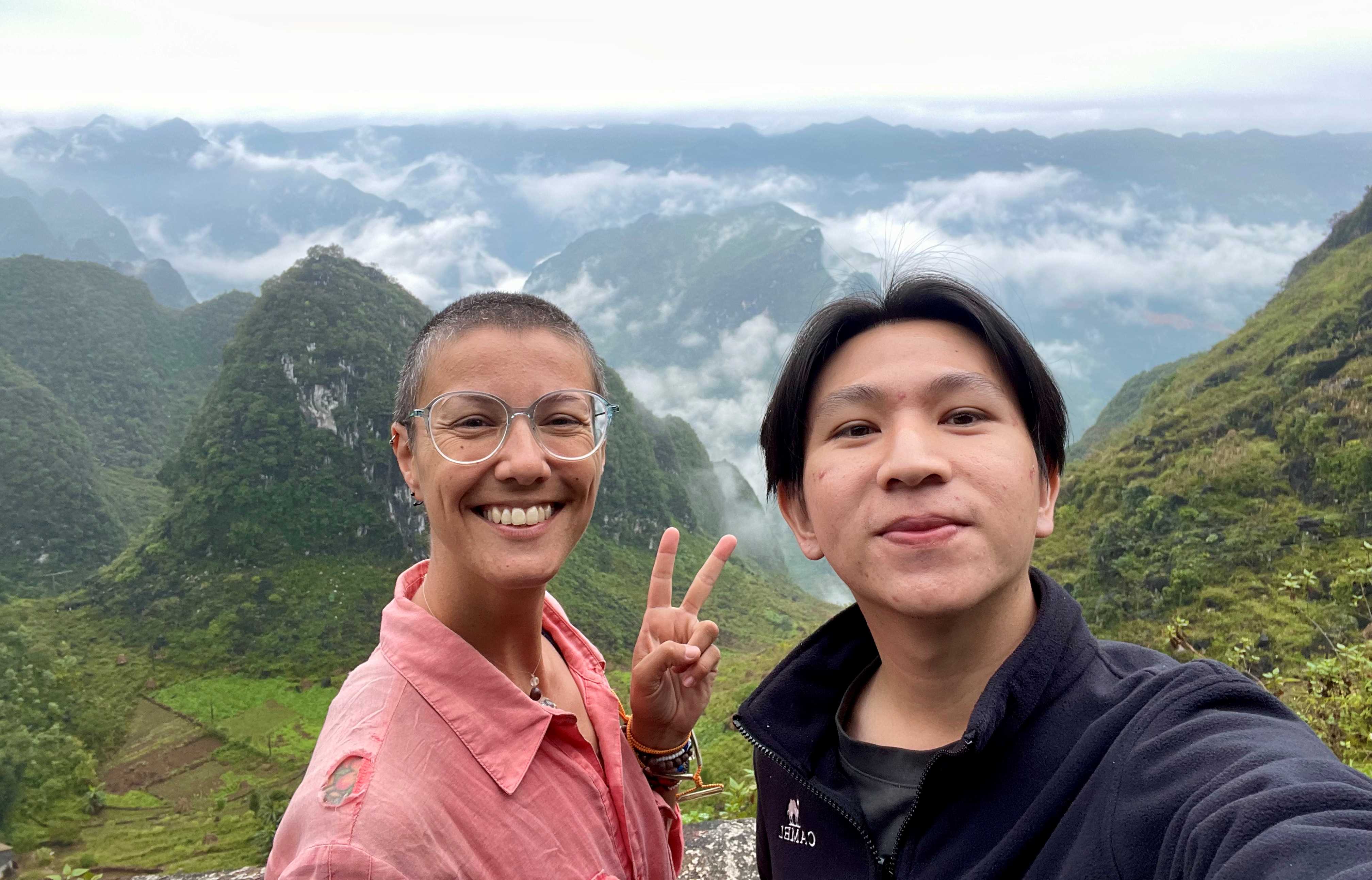 Hitchhiking in Vietnam: Ha Giang Loop – Ma Pi Leng Viewpoint – 10 Years Around the World